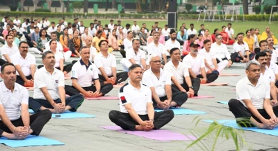 Army's Northern Command celebrates Yoga Day - Sarkaritel.com Government ...