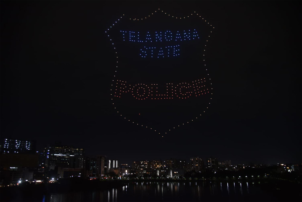 Drone show by Cyberabad Police dazzles people in Hitec City ...