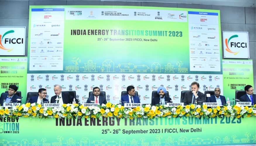 India headed to meet 500 GW green energy target ahead of 2030, says ...