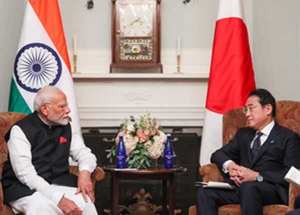 PM Modi, Kishida review India-Japan bilateral ties - Sarkaritel.com ...