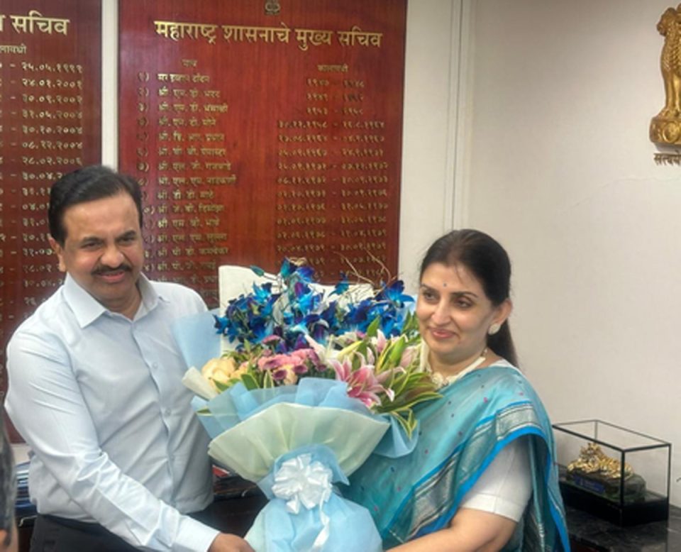 Rajesh Kumar Takes Over As Maharashtra Chief Secretary | SarkariTel.com