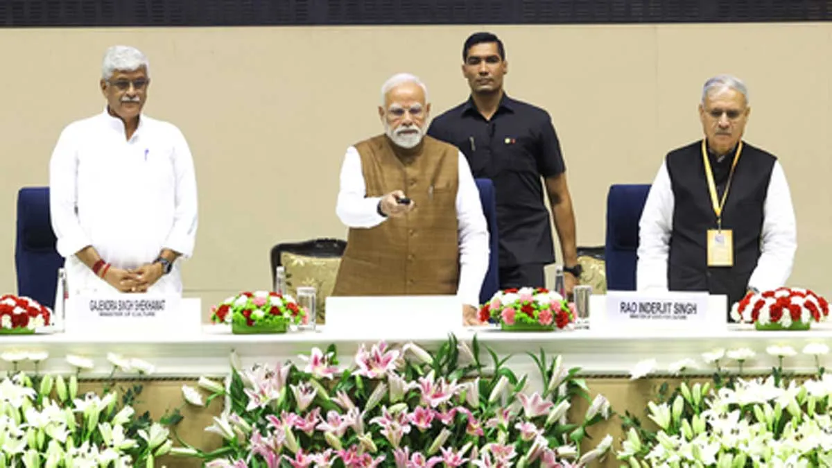 PM Modi unveils Gyan Bharatam portal, calls for blending heritage with ...