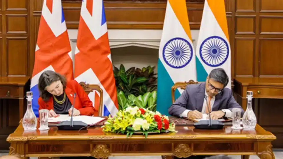 India, UK Ink Social Security Deal for Short-Term Workers